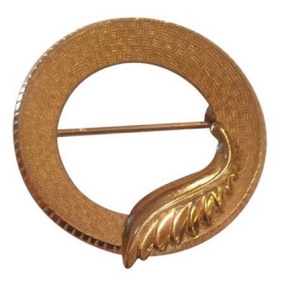 Vintage | Jewelry | Vintage 4 Karat Gold Filled Dce Circle Pin | Poshmark